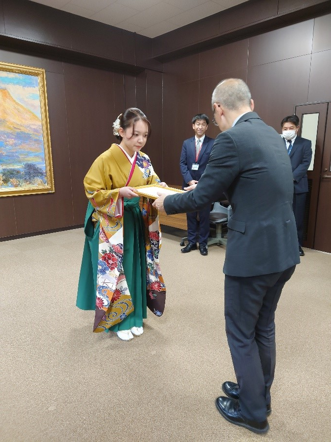 弓道選抜対抗試合「最優秀選手」選出｜学生生活｜IUK NEWS｜鹿児島国際大学