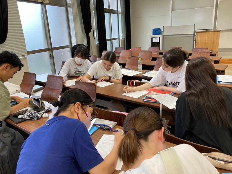 児童学科3年生「保育実習指導Ⅰ」施設実習を振り返りました｜福祉社会学部｜IUK NEWS｜鹿児島国際大学