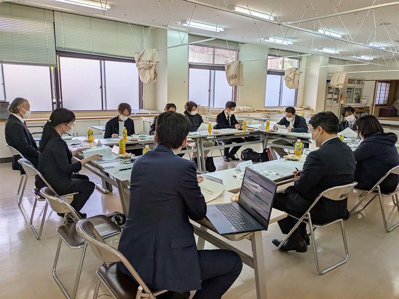 介護福祉士課程 介護実習指導者懇談会を開催｜福祉社会学部｜IUK NEWS｜鹿児島国際大学
